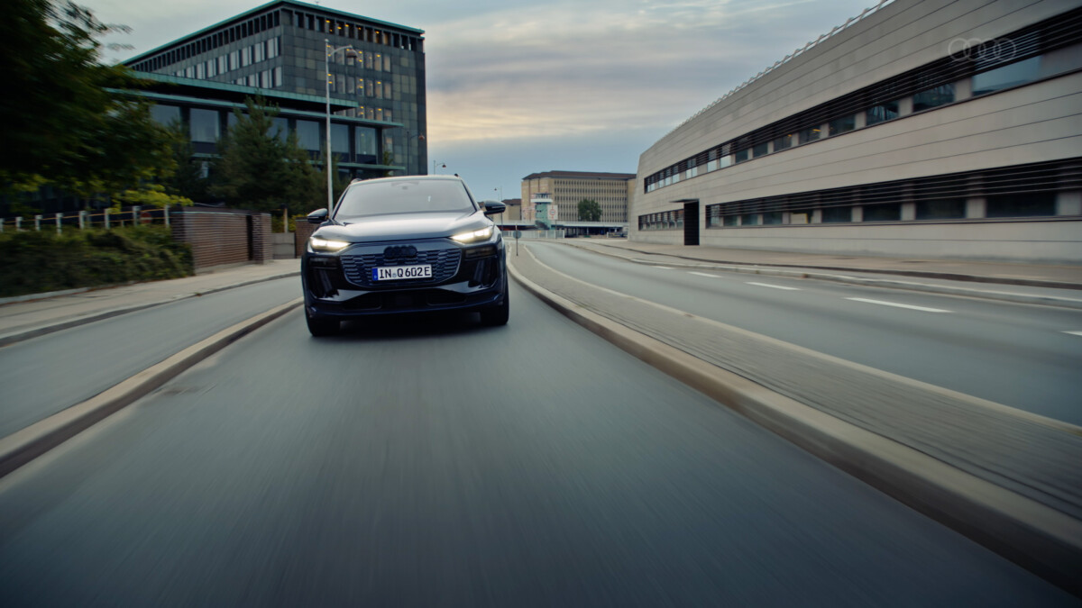 Audi Q6 e-tron x FCB - Parasol Island - Integrated Digital Studio